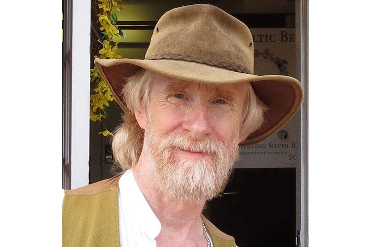 Mark O'Shea - MBE - International Herpetological Society